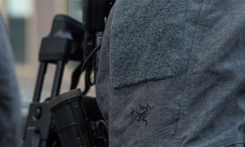 톰하디(Tom Hardy)의 아크테릭스 리프 자켓 : 네이버 블로그