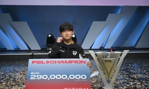 ‘FC 온라인’ 2025 FSL 스프링 우승자 탄생! Gen.G ‘wonder08’ 고원재, 신인 로열로더 등극 : 네이버 블로그